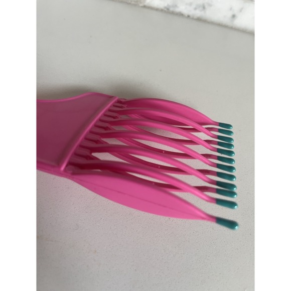 The Unbranded Brand | Accessories | Vintage Hair Lift Pick Pink Plastic ...